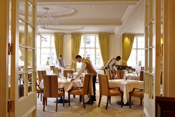 25 Best London Hotel Restaurants - Luxury Restaurant Guide