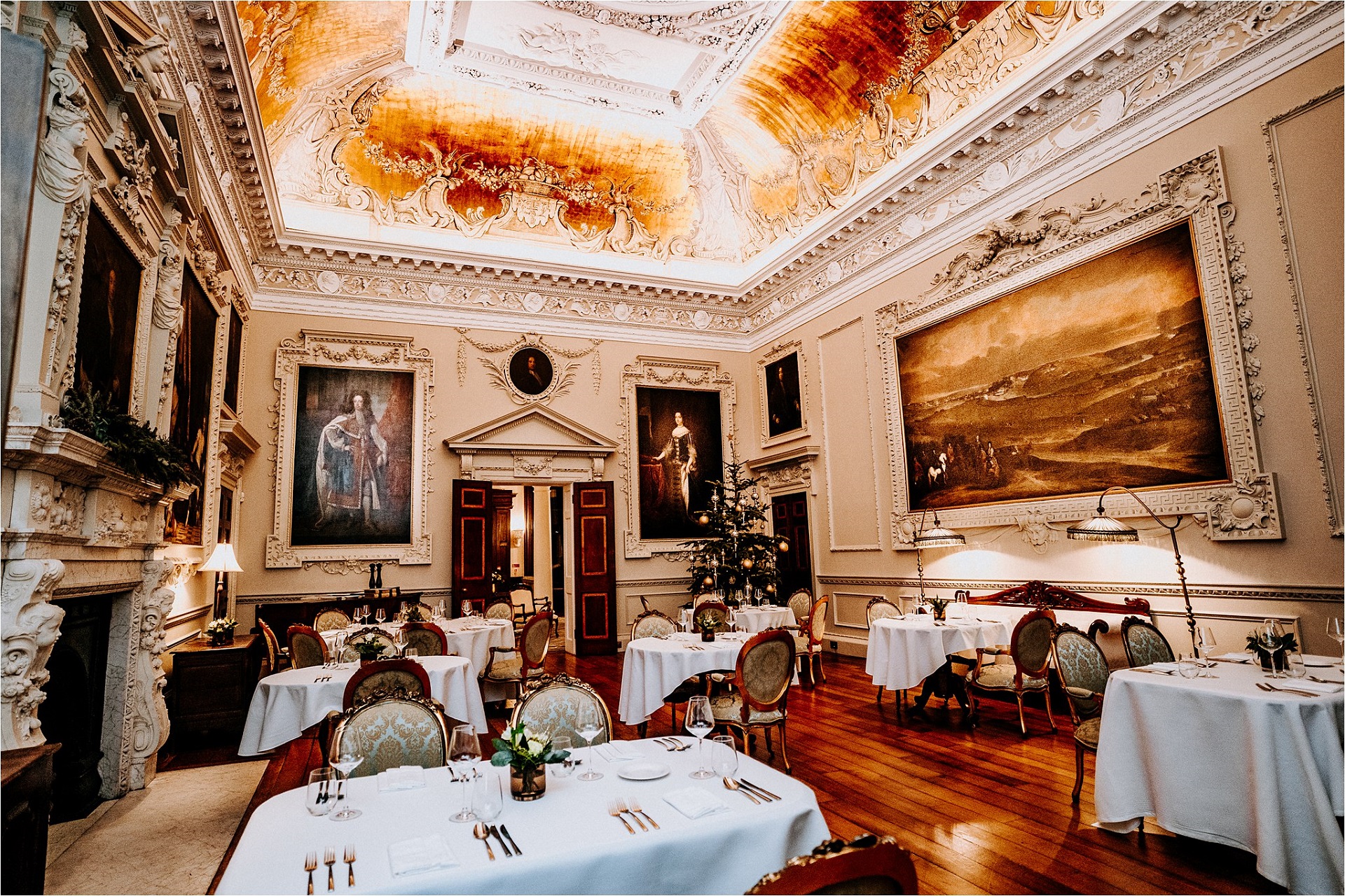 Let's Get Dressed for Dinner - The 10 Grandest Dining Rooms in the UK ...