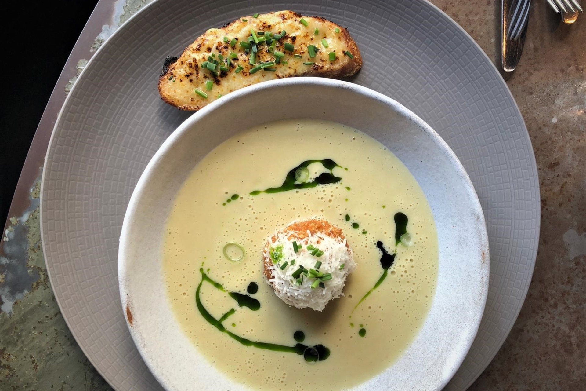 The Unruly Pig: Reigning Supreme as the UK's Top Gastropub - Luxury ...